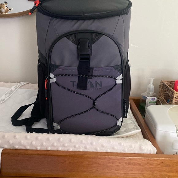 Titan | Other | Titan Backpack Cooler | Poshmark